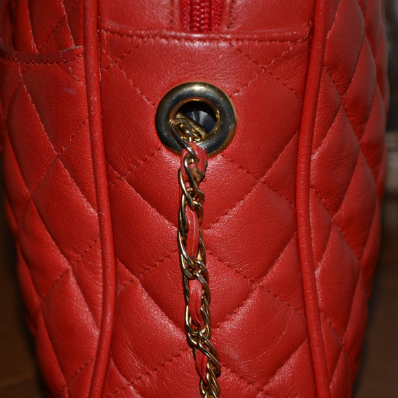 Vintage | Bags | Vintage Red Quilted Leather Tassel Bag Chain Strap ...